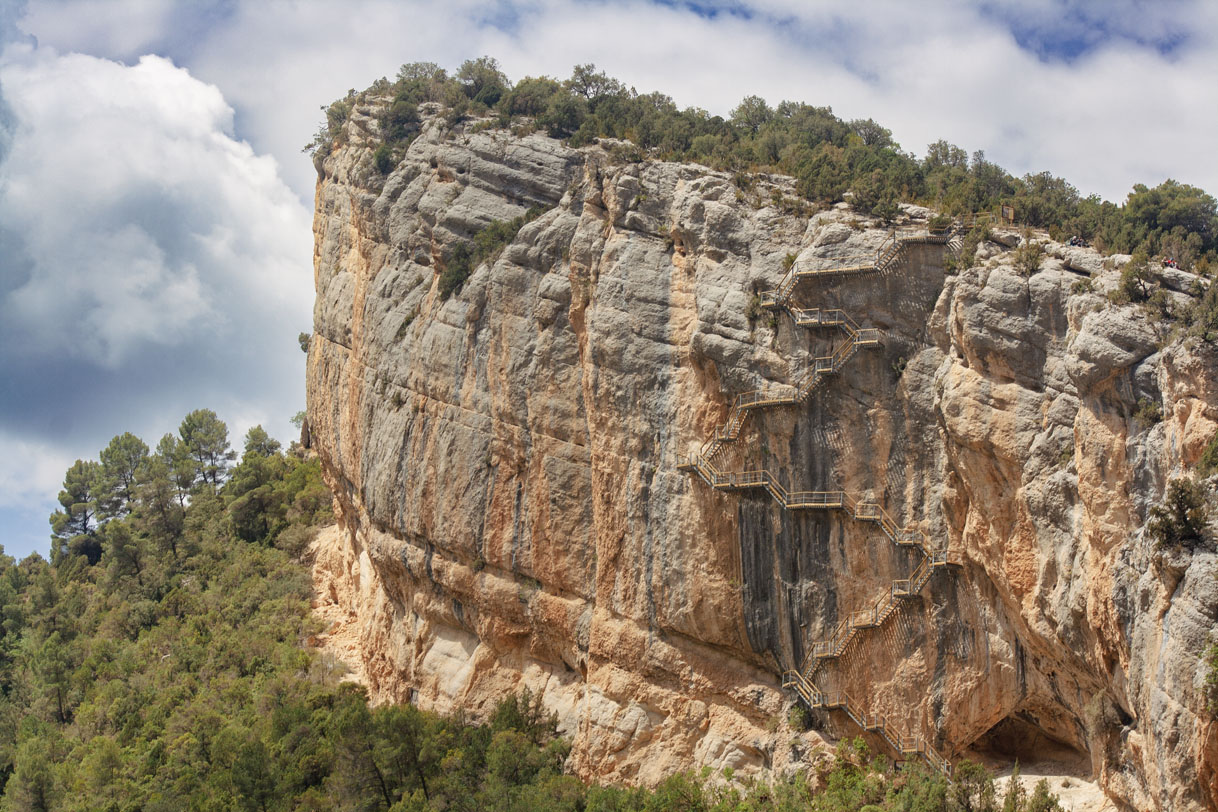 Pasarelas de Montfalcó: reapertura de la ruta de vértigo en Huesca ...